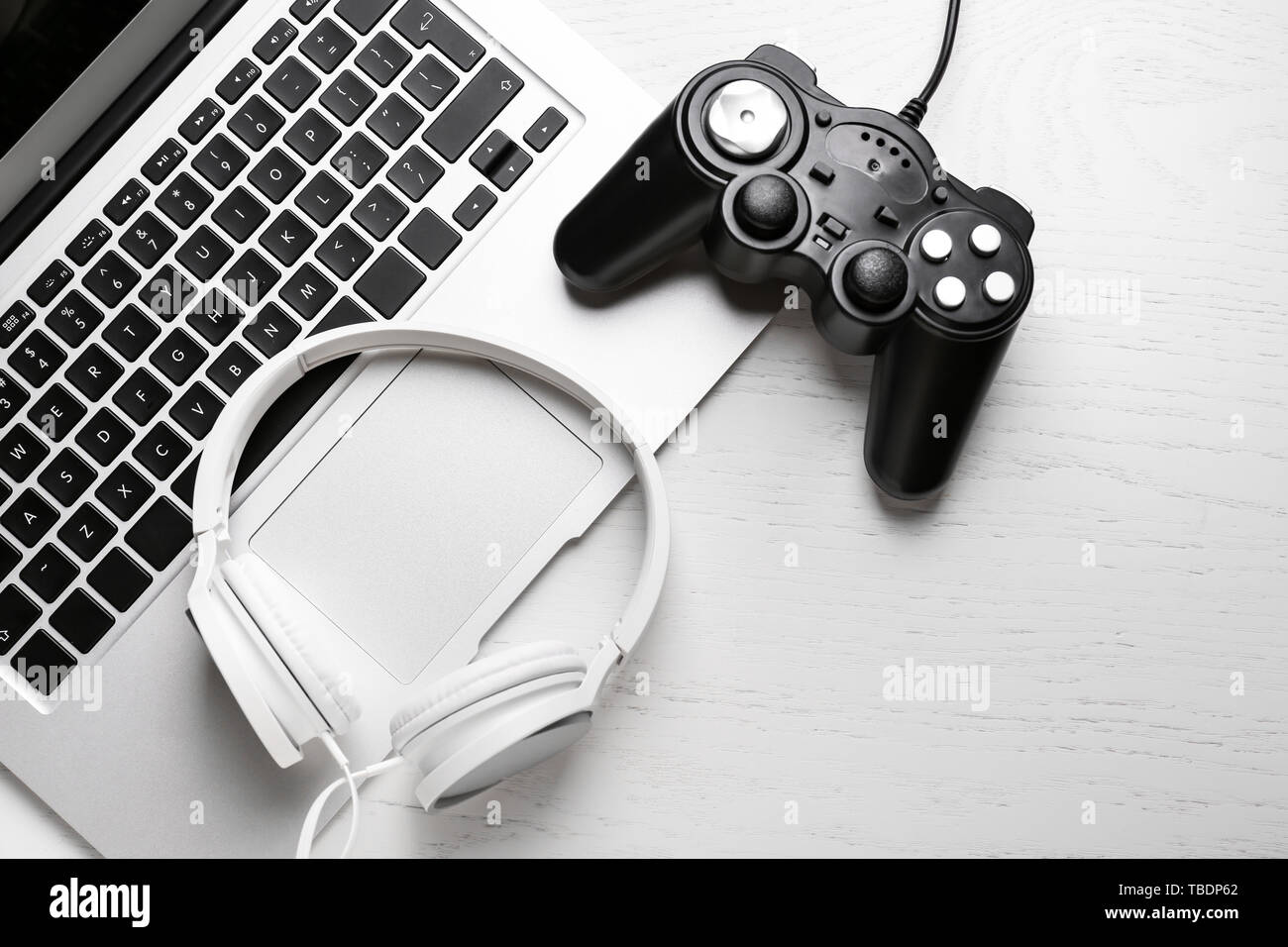 Modern laptop game pad hi-res stock photography and images - Alamy