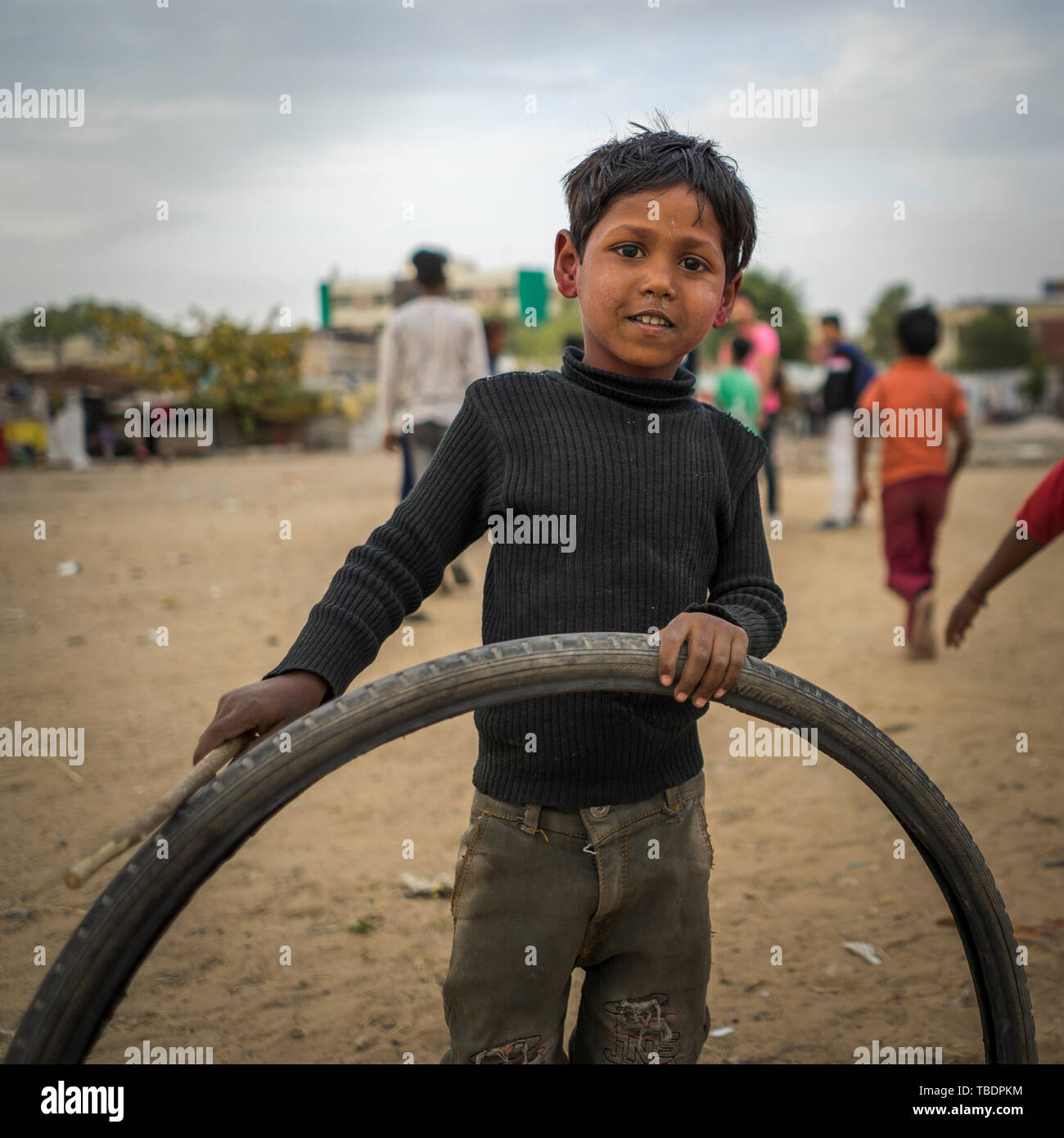 Children playing in street jaipur hi-res stock photography and images ...