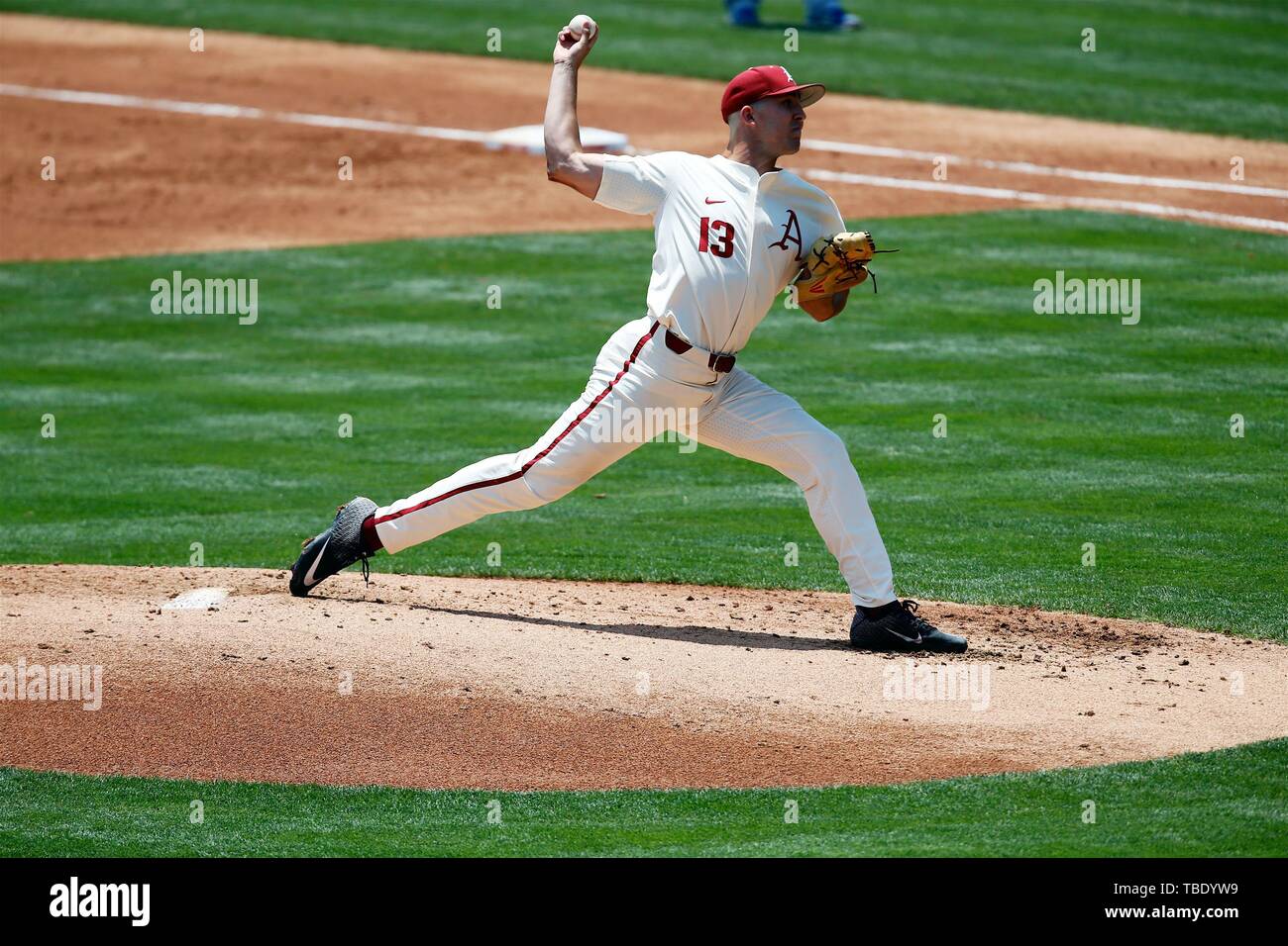 May 31, 2019: Razorback pitcher Connor Noland #13 delivers a pitch from ...