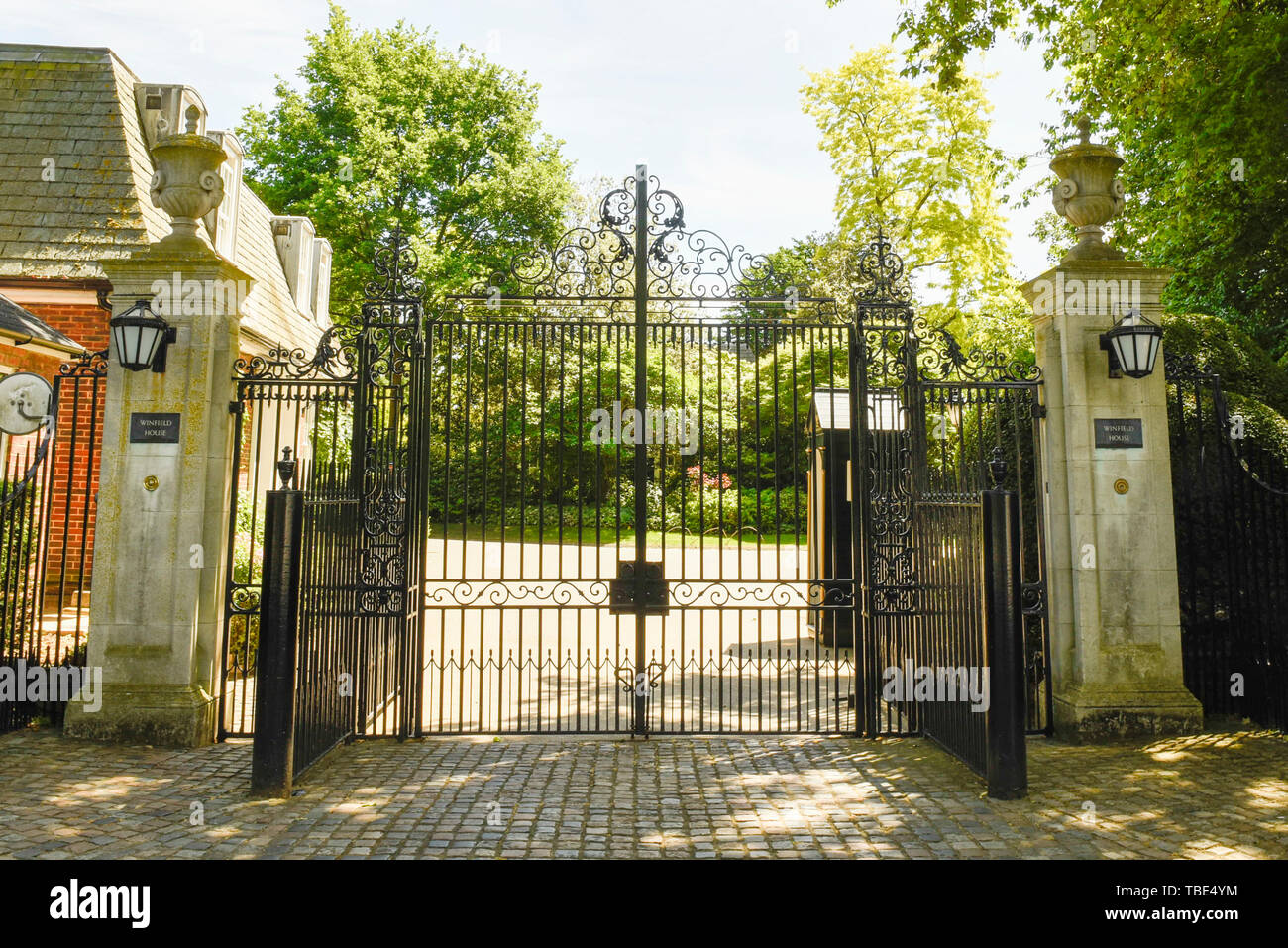 Winfield house london hi-res stock photography and images - Alamy