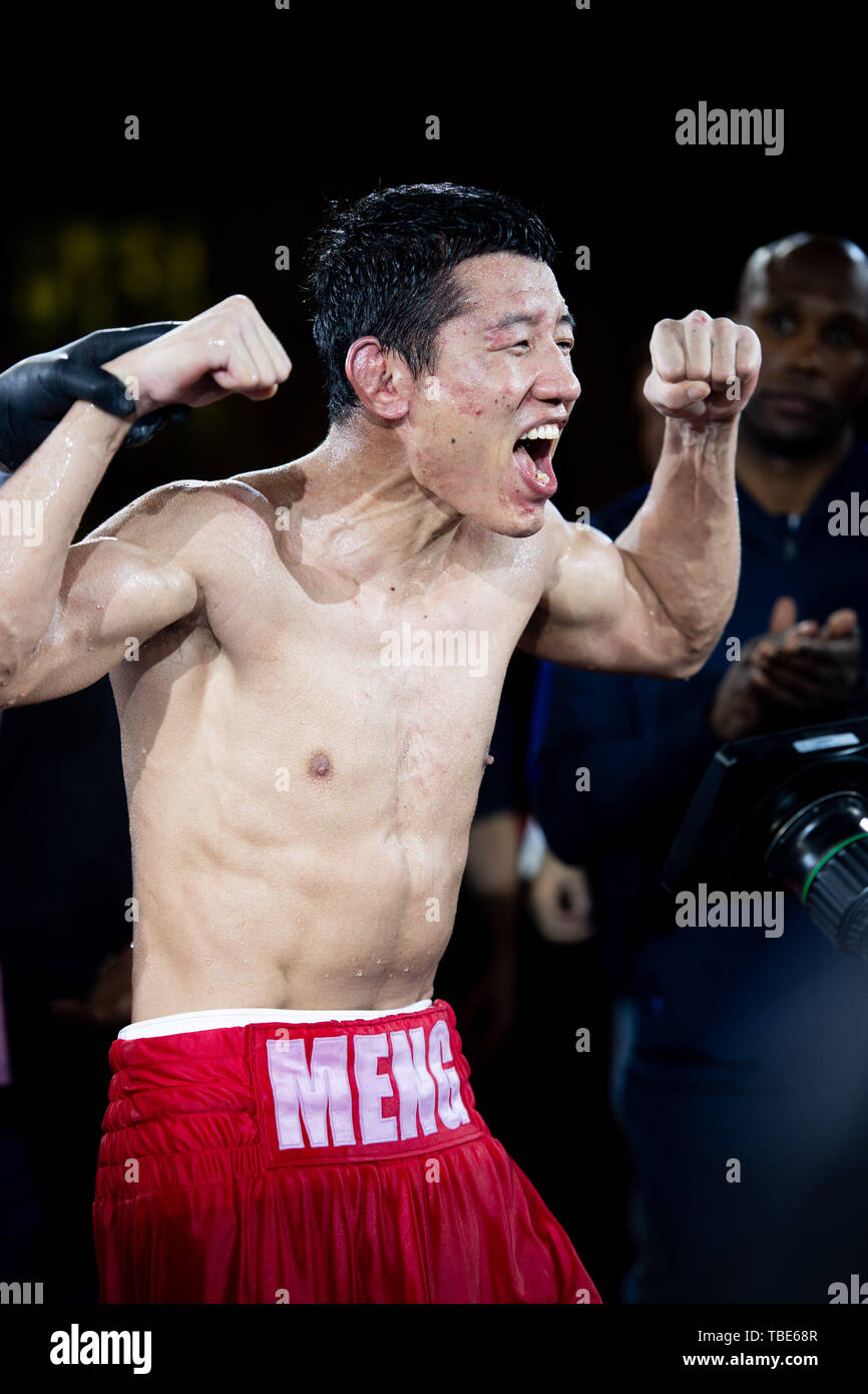 Macao. 1st June, 2019. Meng Fanlong of China celebrates after defeating ...