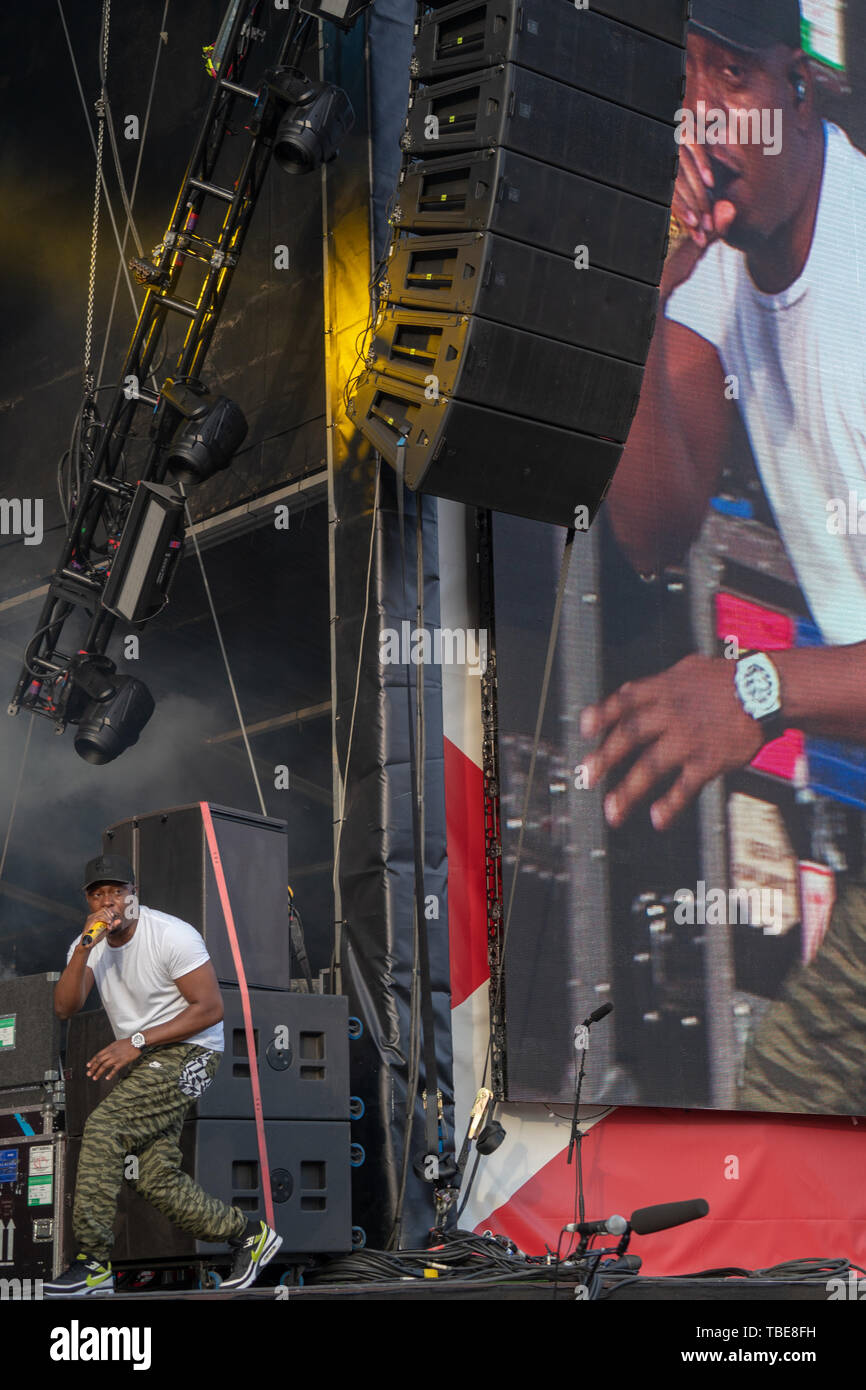 London, UK. Saturday, 1 June, 2019. Dizzy Rascal performing on stage at ...