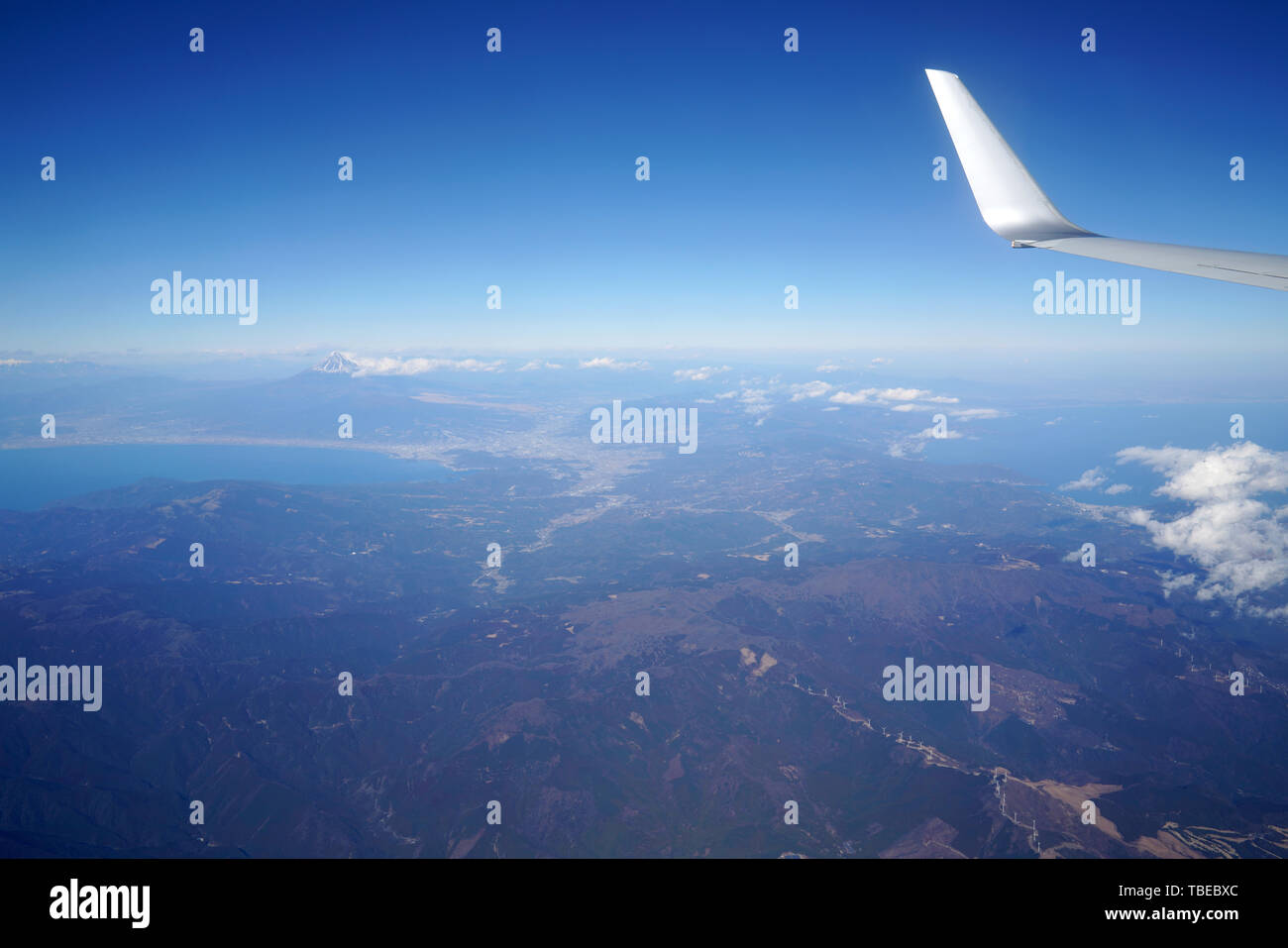 Airplane scenery hi-res stock photography and images - Alamy