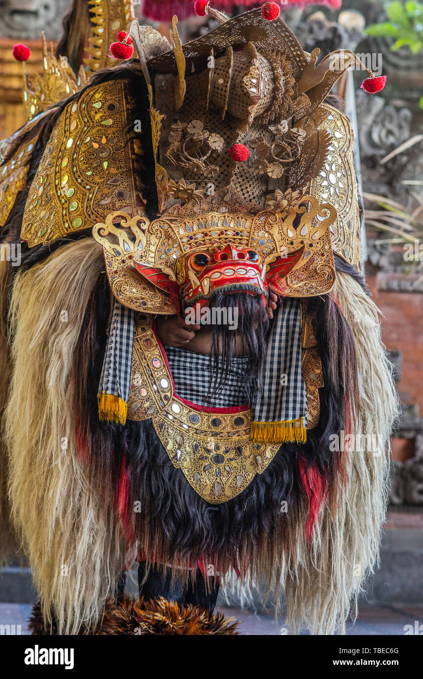 Barong dragon bali indonesia hi-res stock photography and images - Alamy