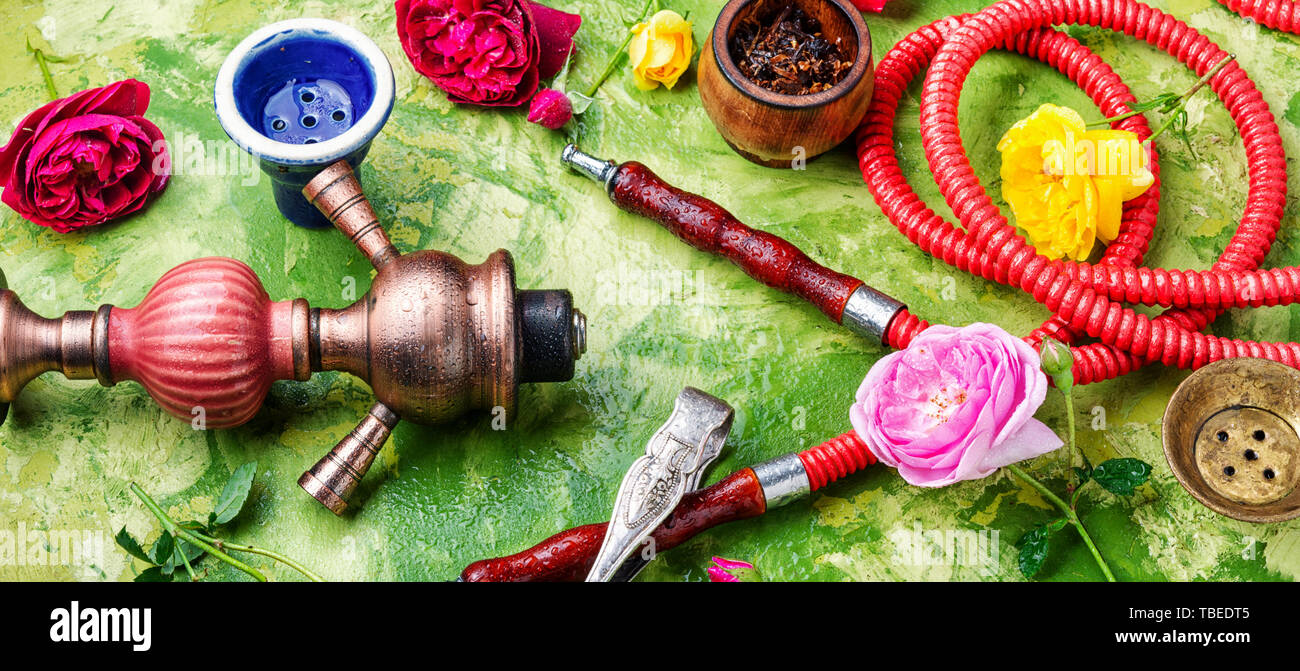 Turkish smoking hookah with the scent of tea rose. Flower tobacco ...