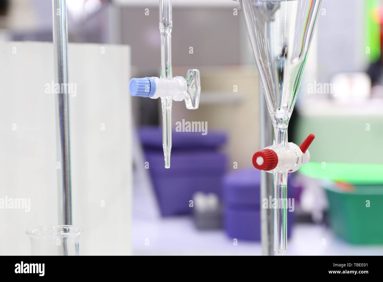 Glass scientific pipettes High Resolution Stock Photography and Images ...