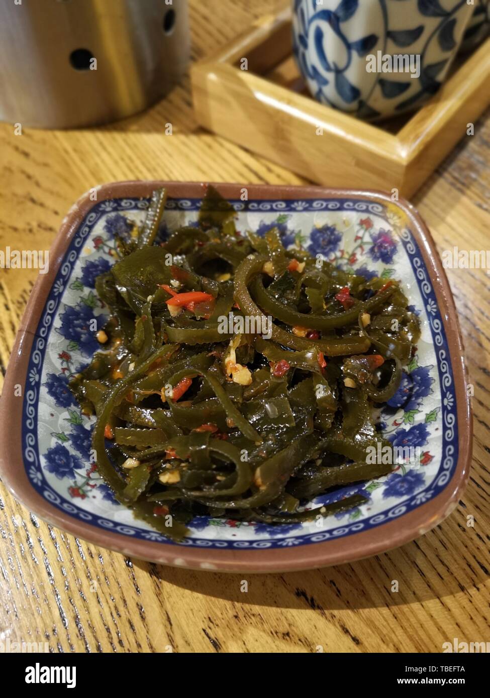 Kelp salad hi-res stock photography and images - Alamy