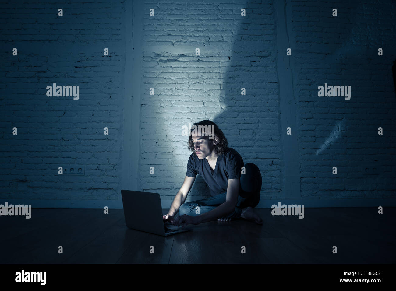 Network desperate hi-res stock photography and images - Alamy
