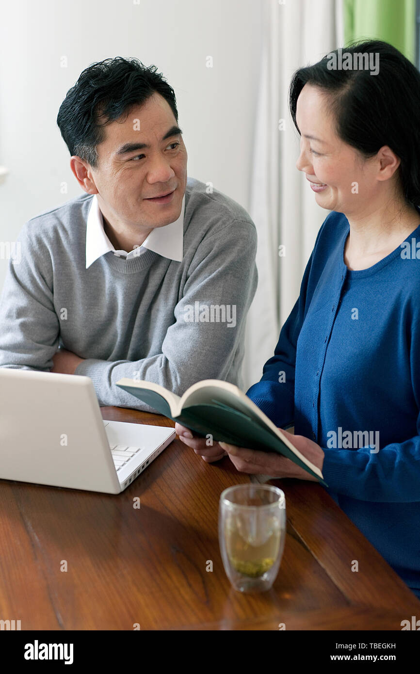 The old life of a couple Stock Photo - Alamy