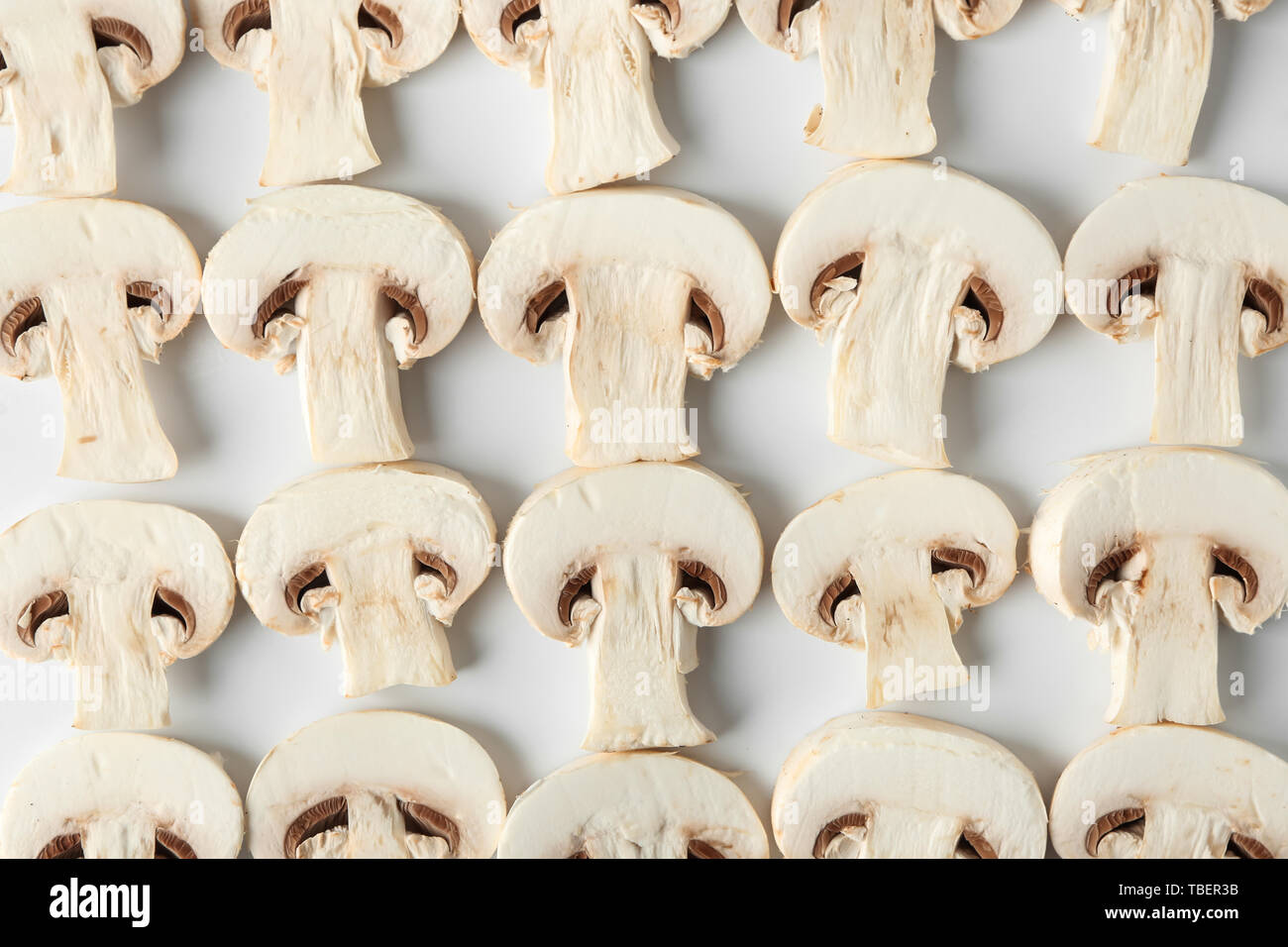 Mushrooms slices hi-res stock photography and images - Alamy