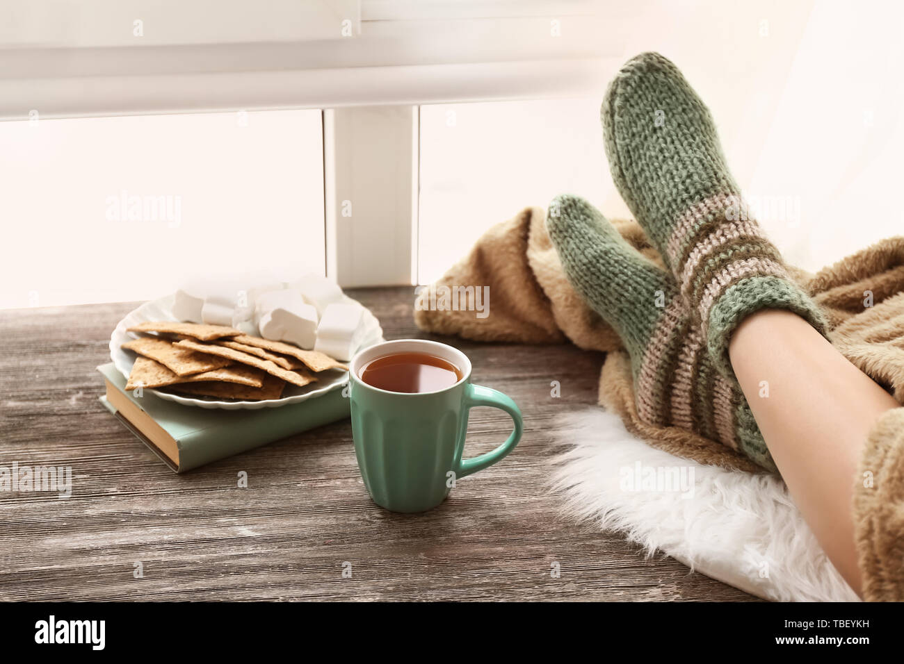 Girl eat foot hi-res stock photography and images - Alamy
