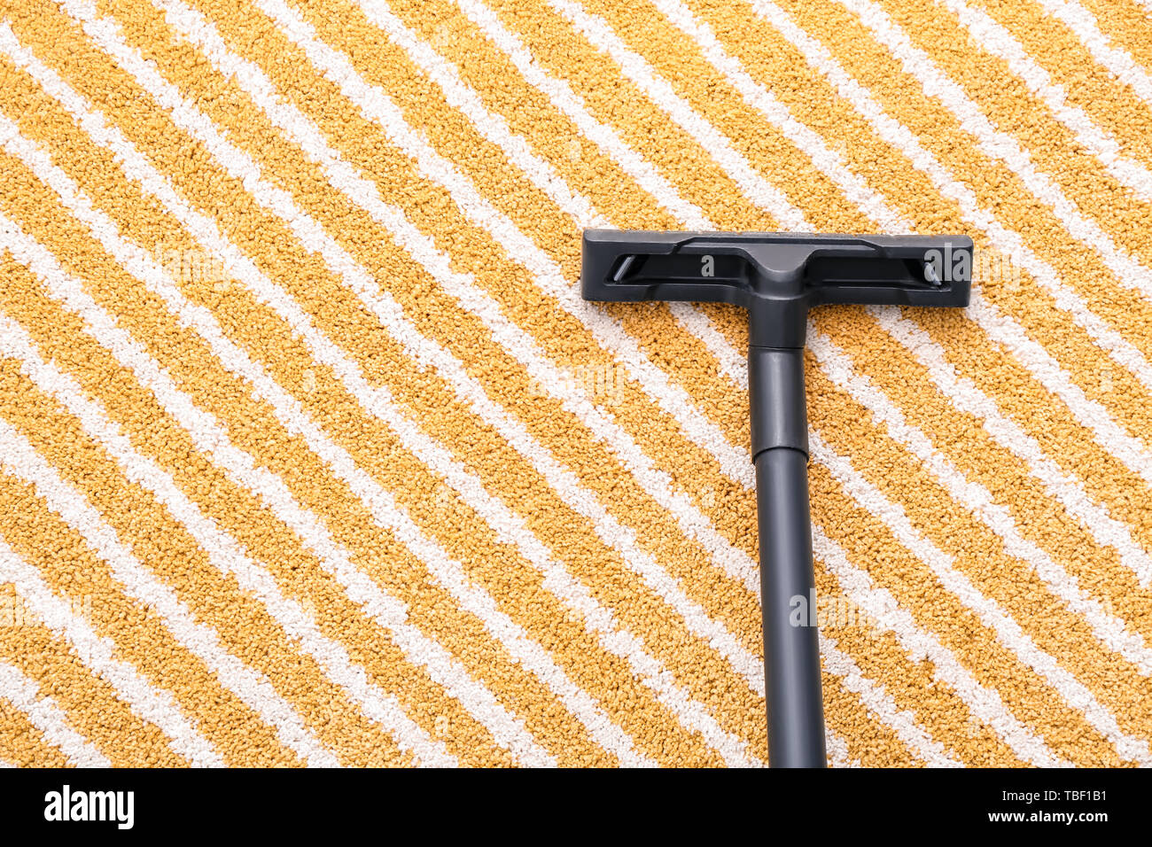 Hoovering work hi-res stock photography and images - Alamy