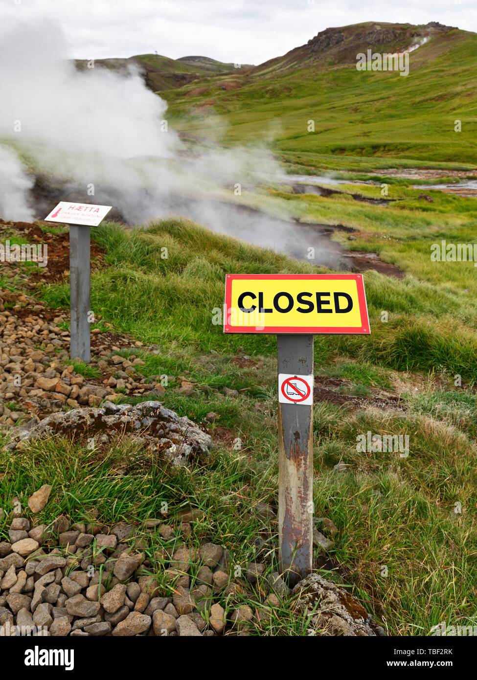 No entry not enter signs hi-res stock photography and images - Alamy