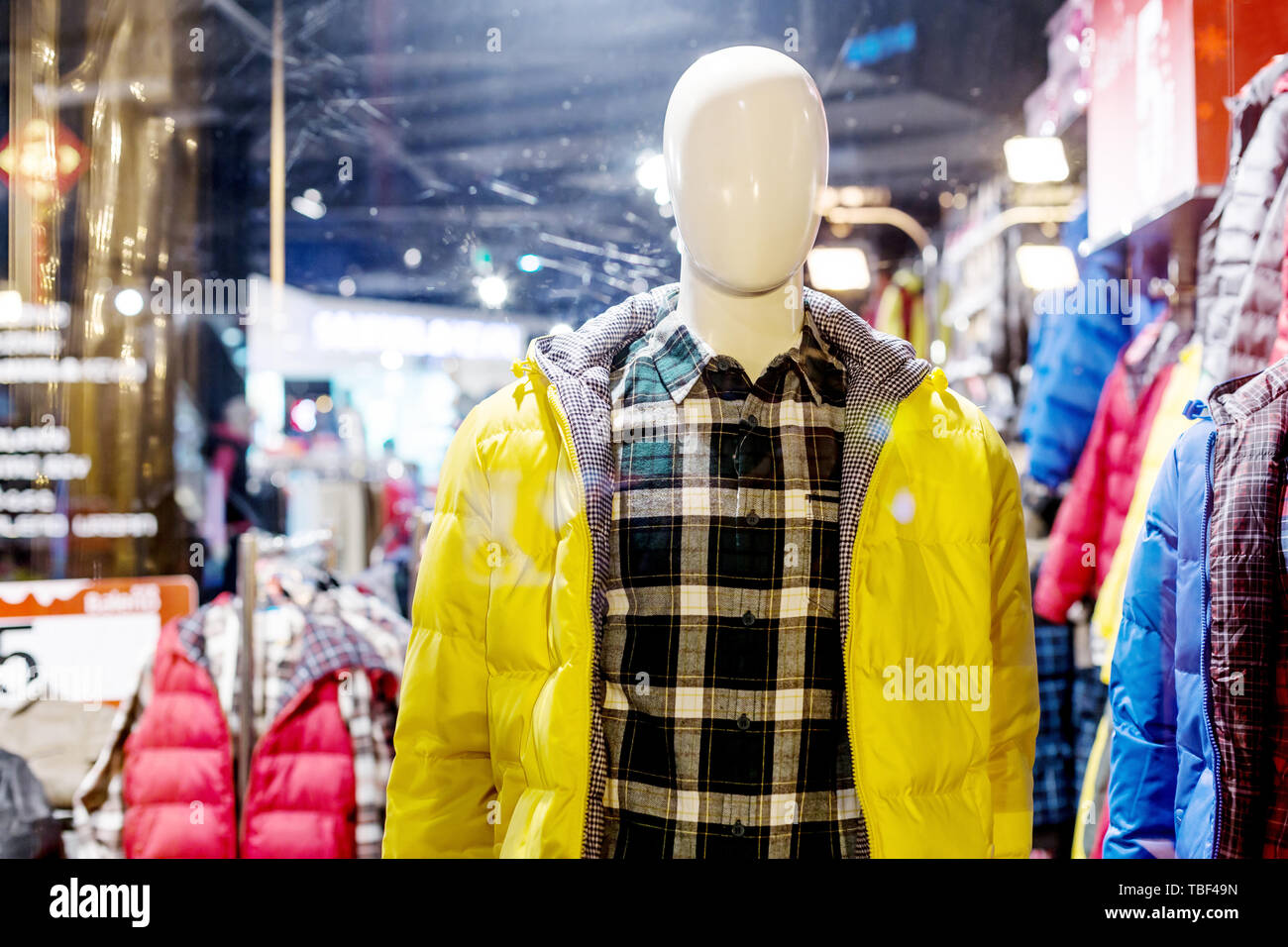 Interior Of Fashion Stores Stock Photo Alamy interior-of-fashion-stores-stock-photo-alamy