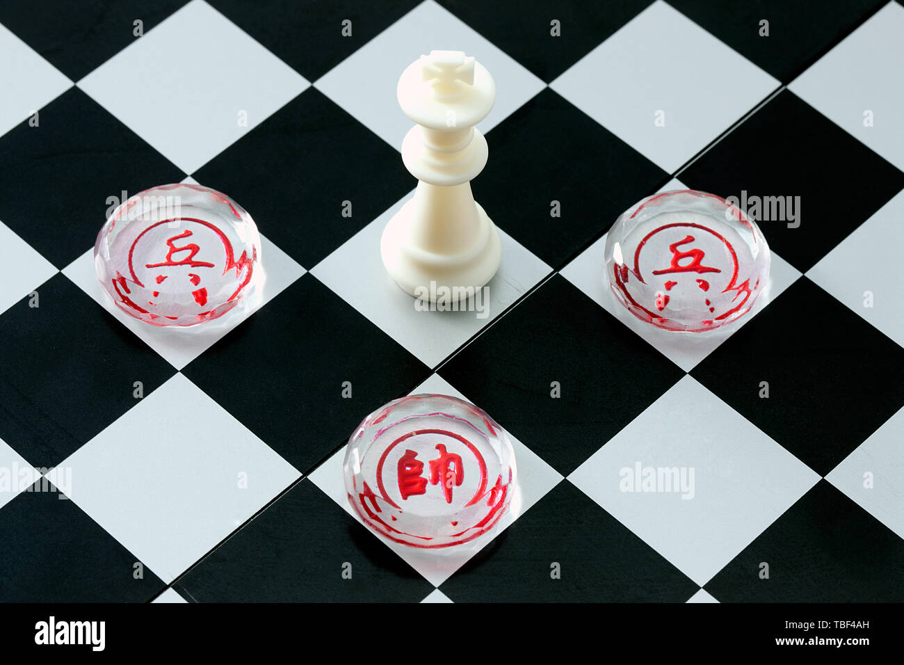 Chess and elements hi-res stock photography and images - Alamy