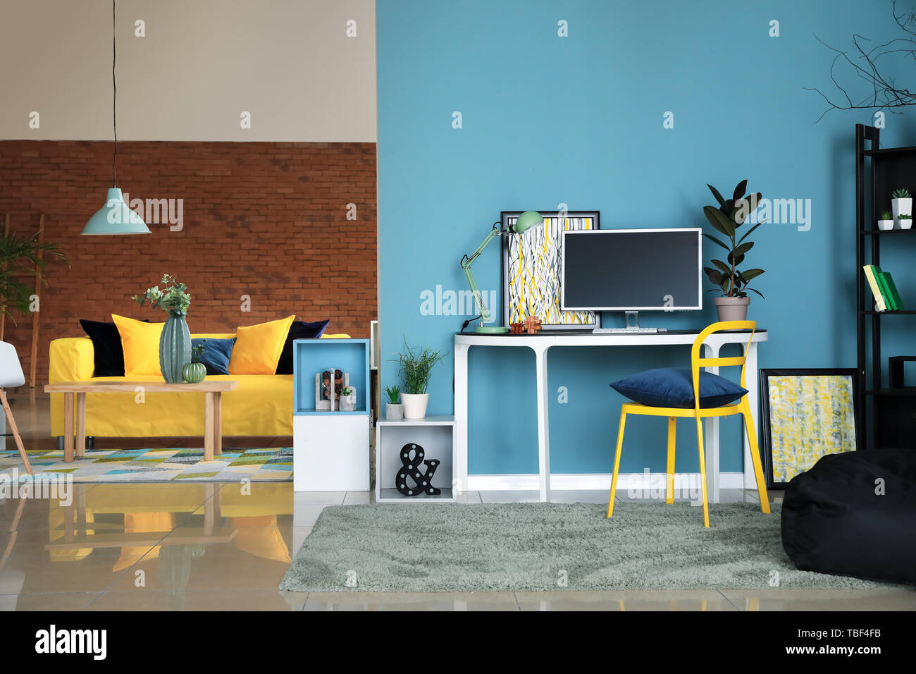 Stylish interior of modern studio apartment Stock Photo - Alamy