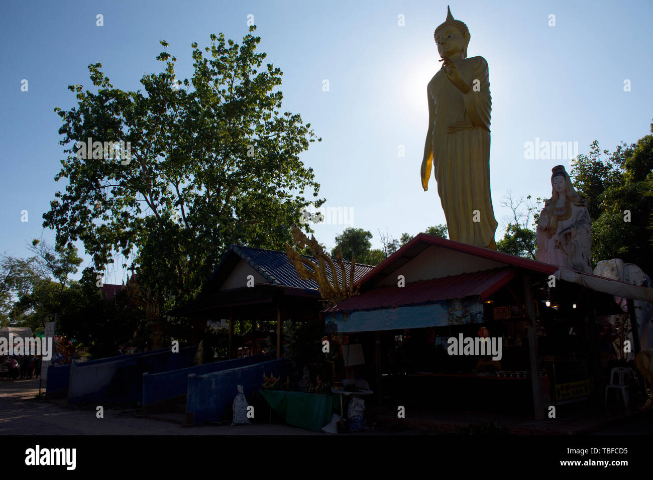 Thai people and foreign travelers travel visit and respect praying holy ...