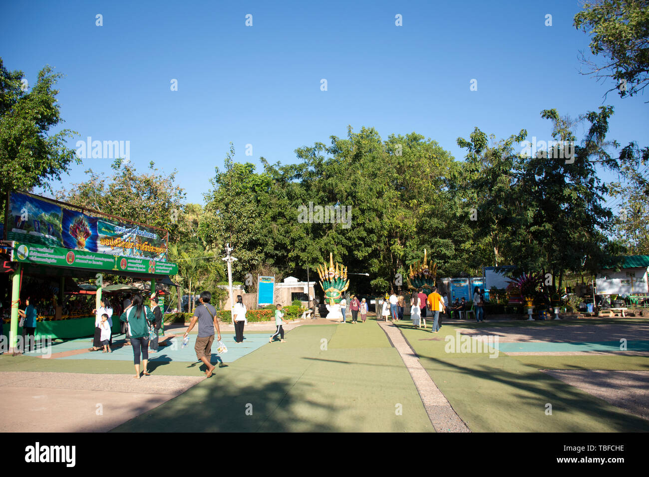 Thai people and foreign travelers travel visit and respect praying holy ...