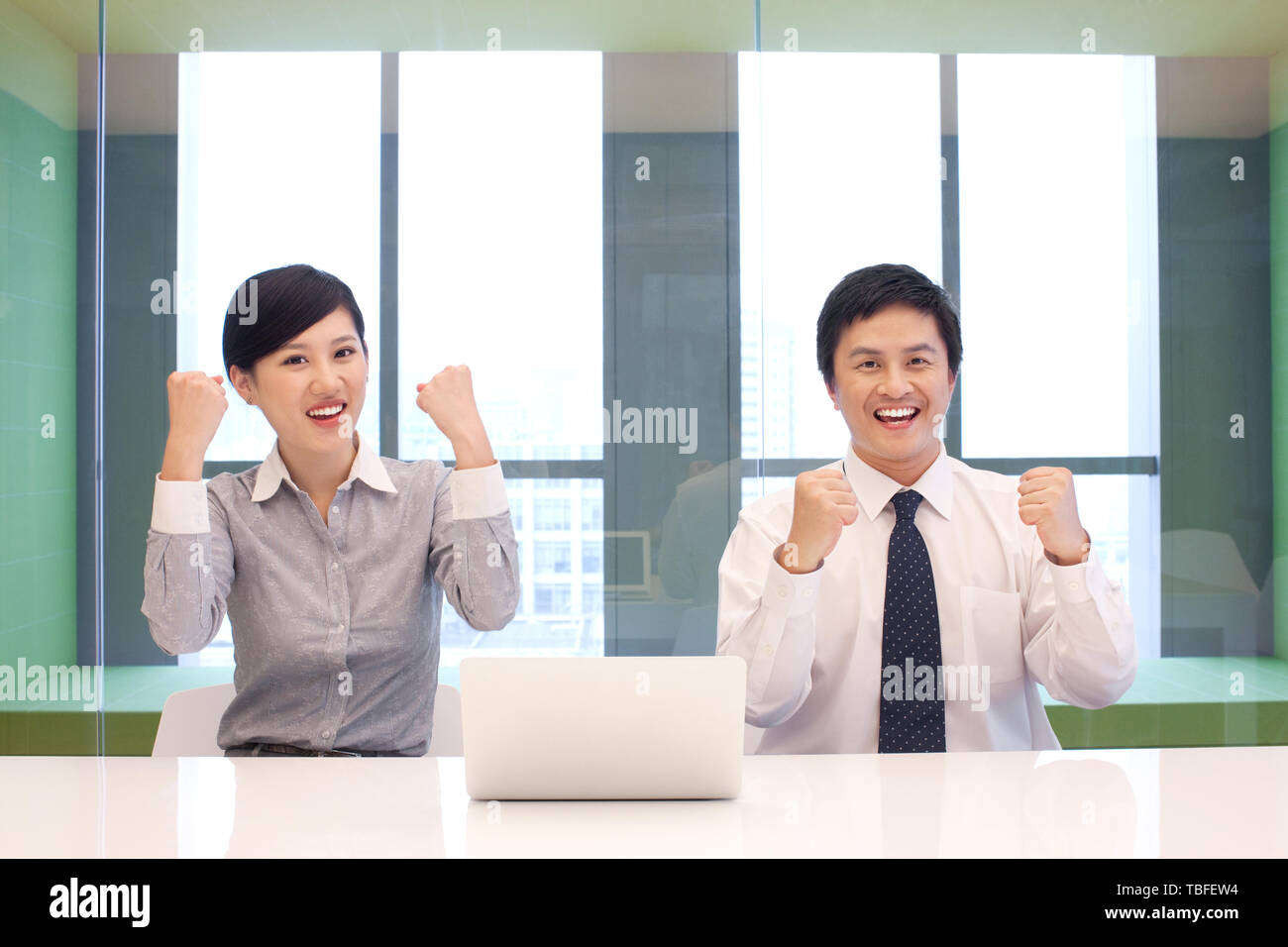 Communication between two business people at work Stock Photo - Alamy