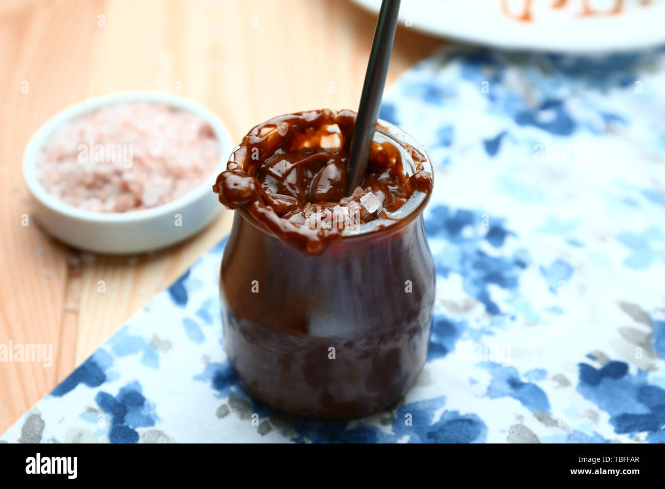 Caramel sauce paste hi-res stock photography and images - Alamy