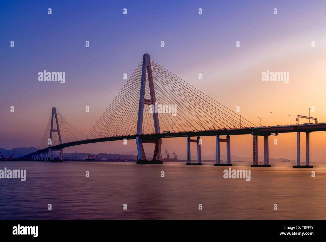 Xianshi bridge hi-res stock photography and images - Alamy