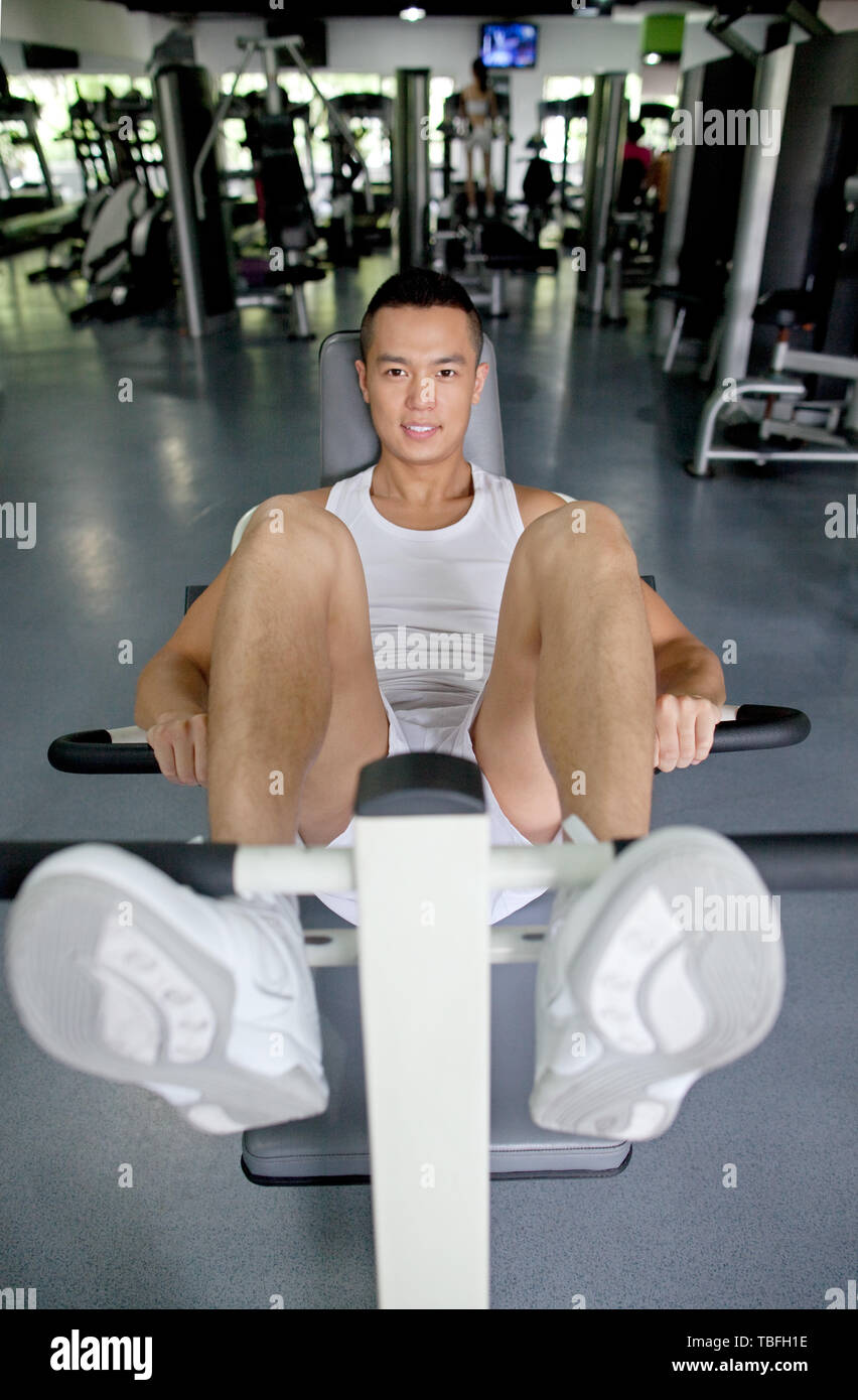Gym figure hi-res stock photography and images - Alamy