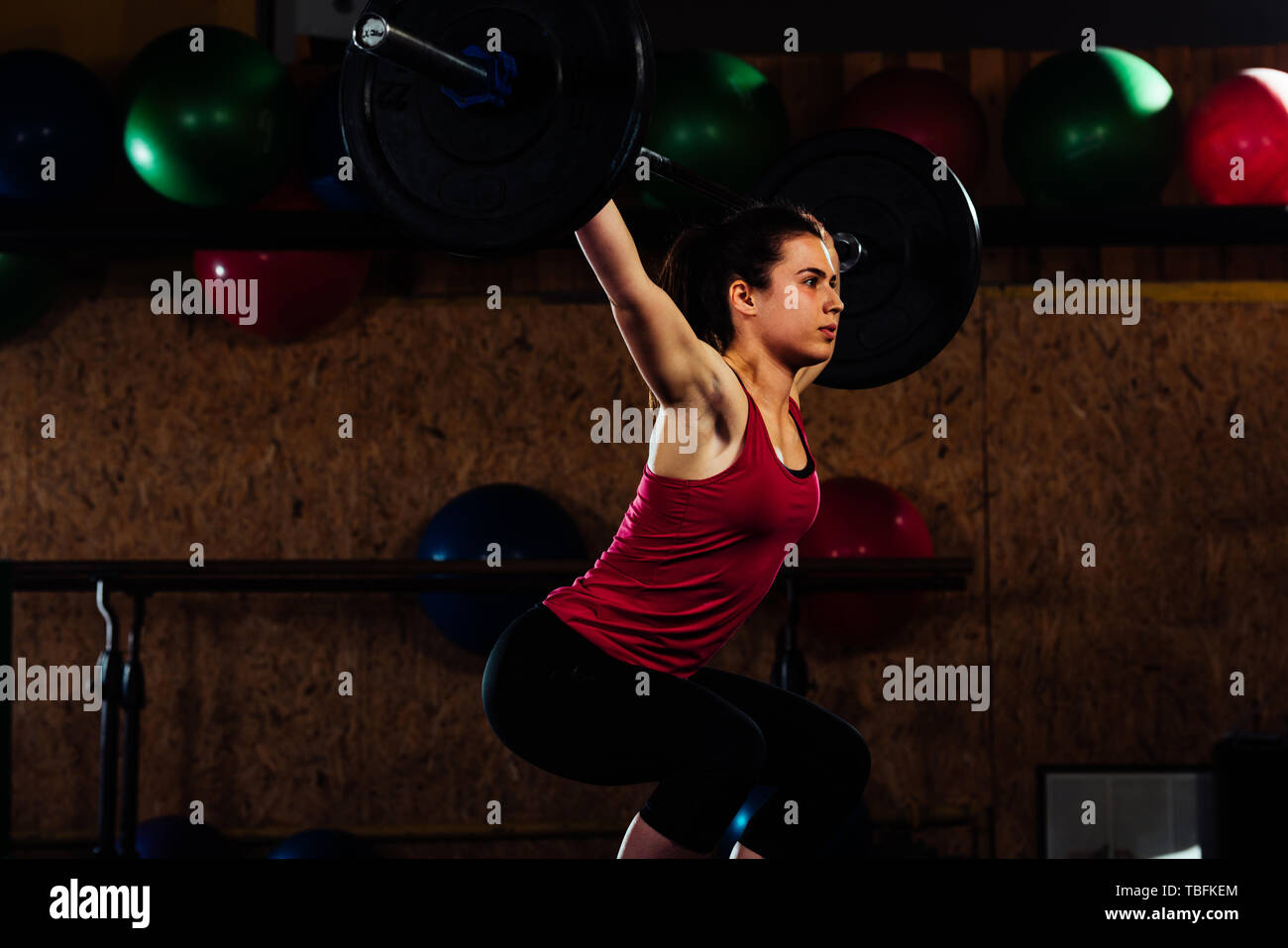 Healthy girl workout in the gym Stock Photo - Alamy
