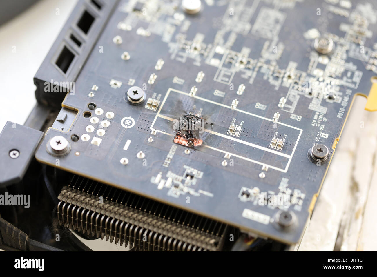 Burnt semiconductor component hi-res stock photography and images - Alamy