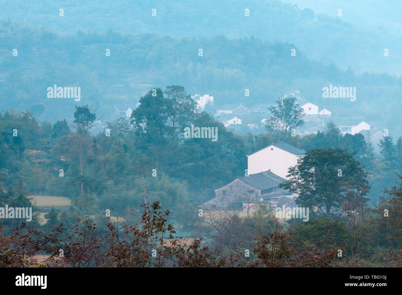 Little village in mountain hi-res stock photography and images - Alamy
