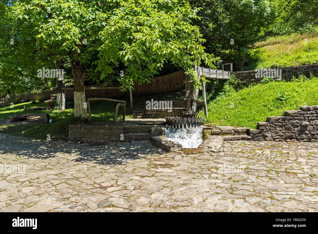 Village ethno etar hi-res stock photography and images - Alamy