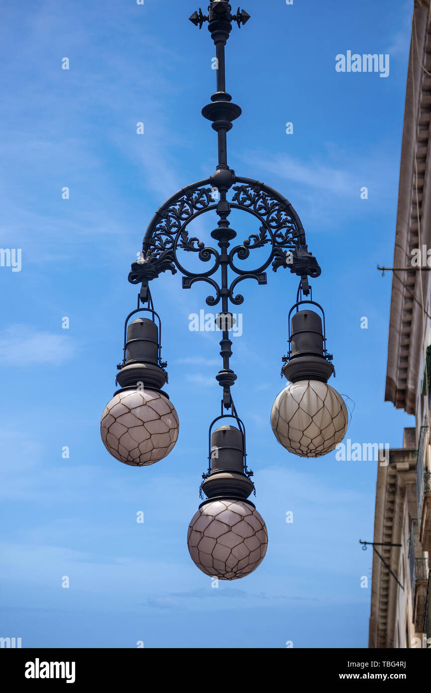 Barcelona lamp post street hi-res stock photography and images - Alamy