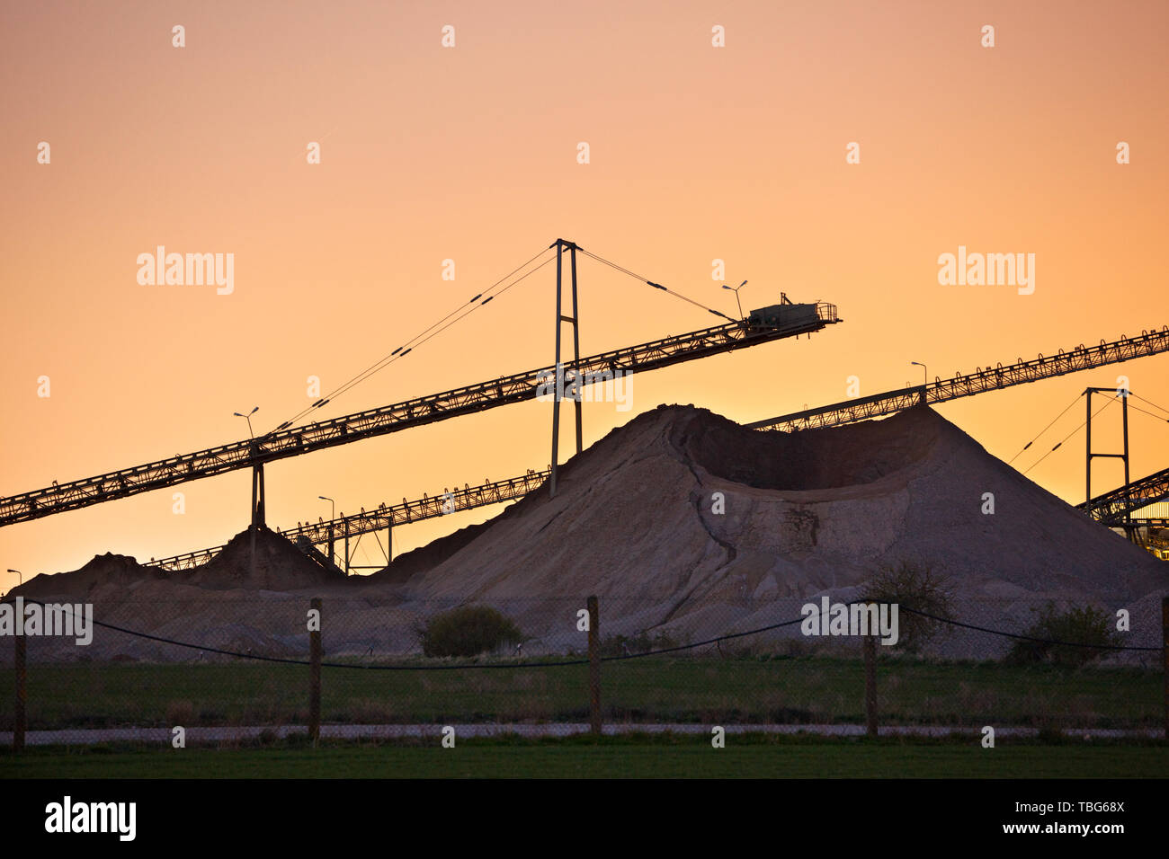 Pebble mine hi-res stock photography and images - Alamy