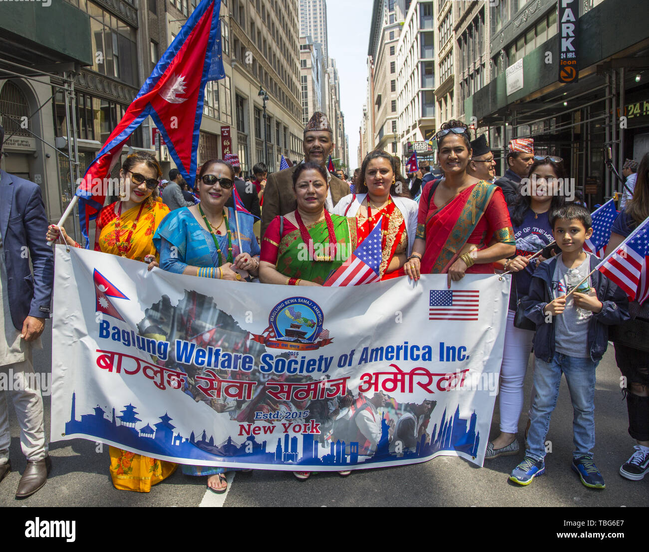 Society nepal hi-res stock photography and images - Alamy