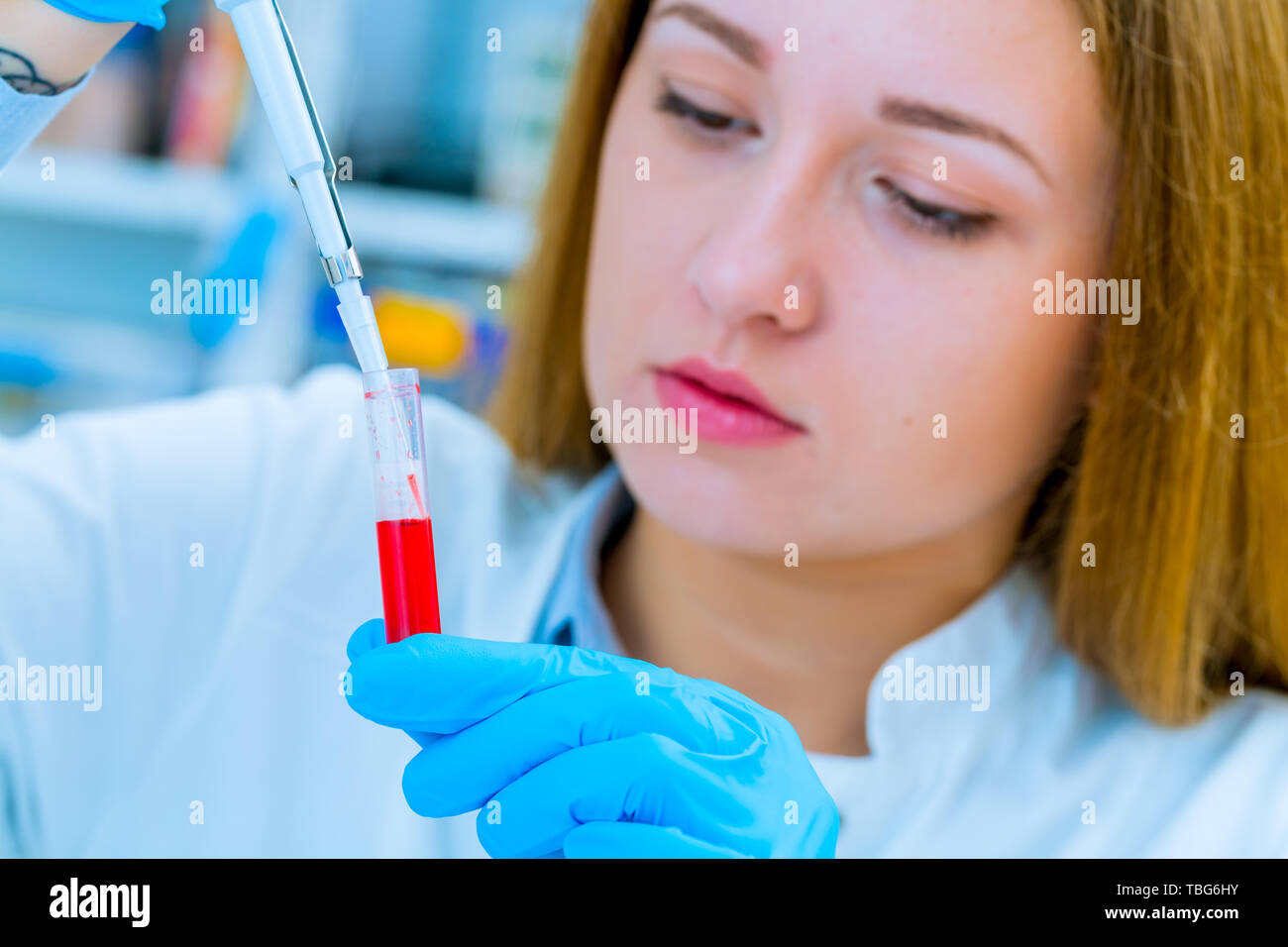 Girl lab technician at the clinic's microbiology laboratory Stock Photo ...