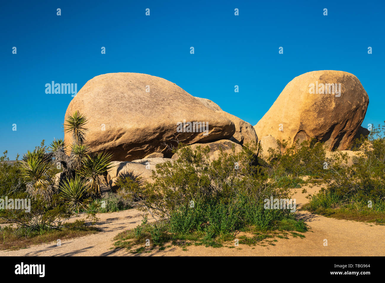 Rock piles hi-res stock photography and images - Alamy