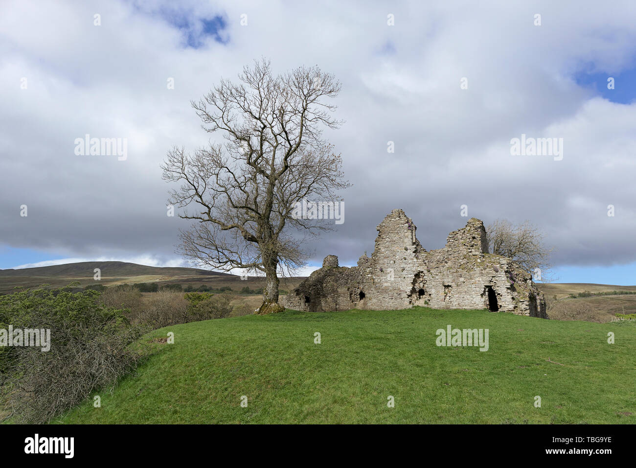 Pendragon Castle, Cumbria, England Stock Photo - Alamy