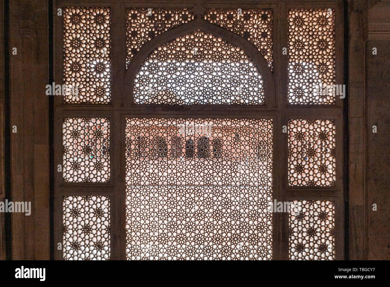 Intricate Jali, stone latticework window, Tomb of Salim Chishti, Jama ...