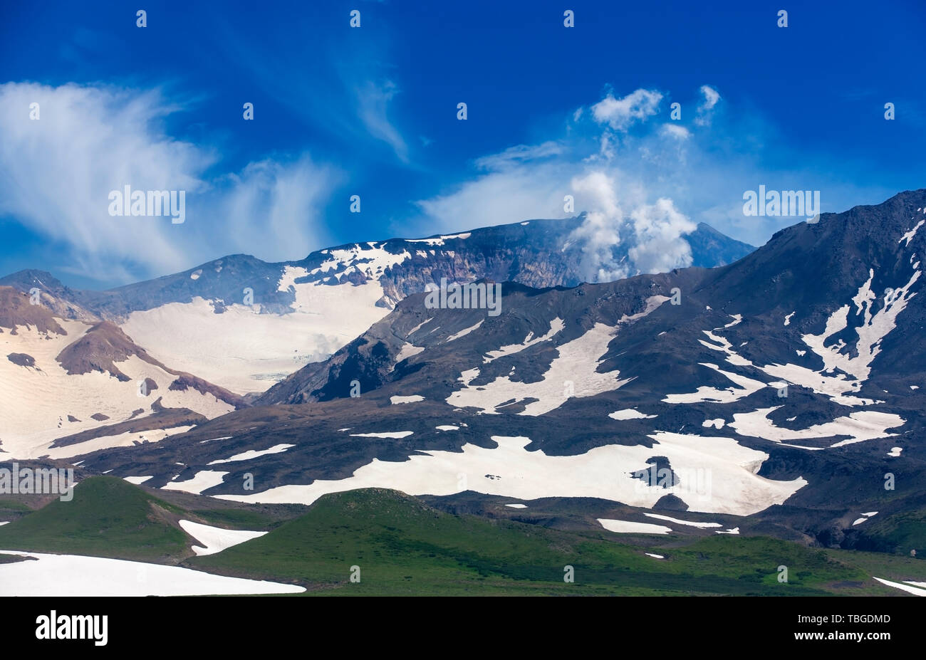Mutnovsky volcano hi-res stock photography and images - Alamy