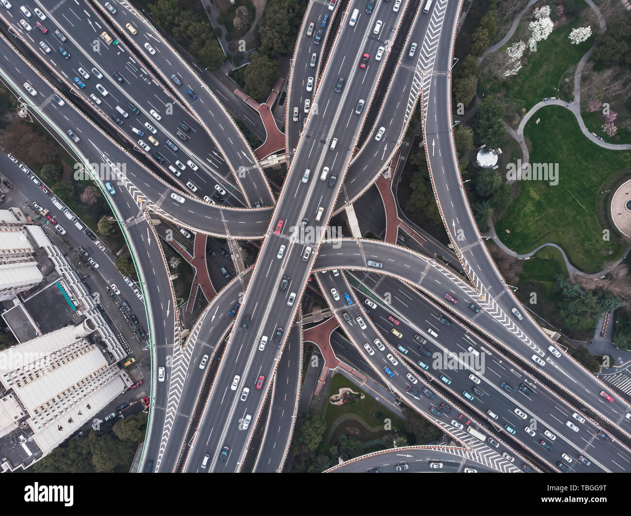 Overpasses and highways hi-res stock photography and images - Alamy