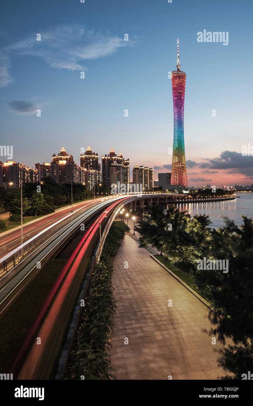 Parallel bridges hi-res stock photography and images - Alamy