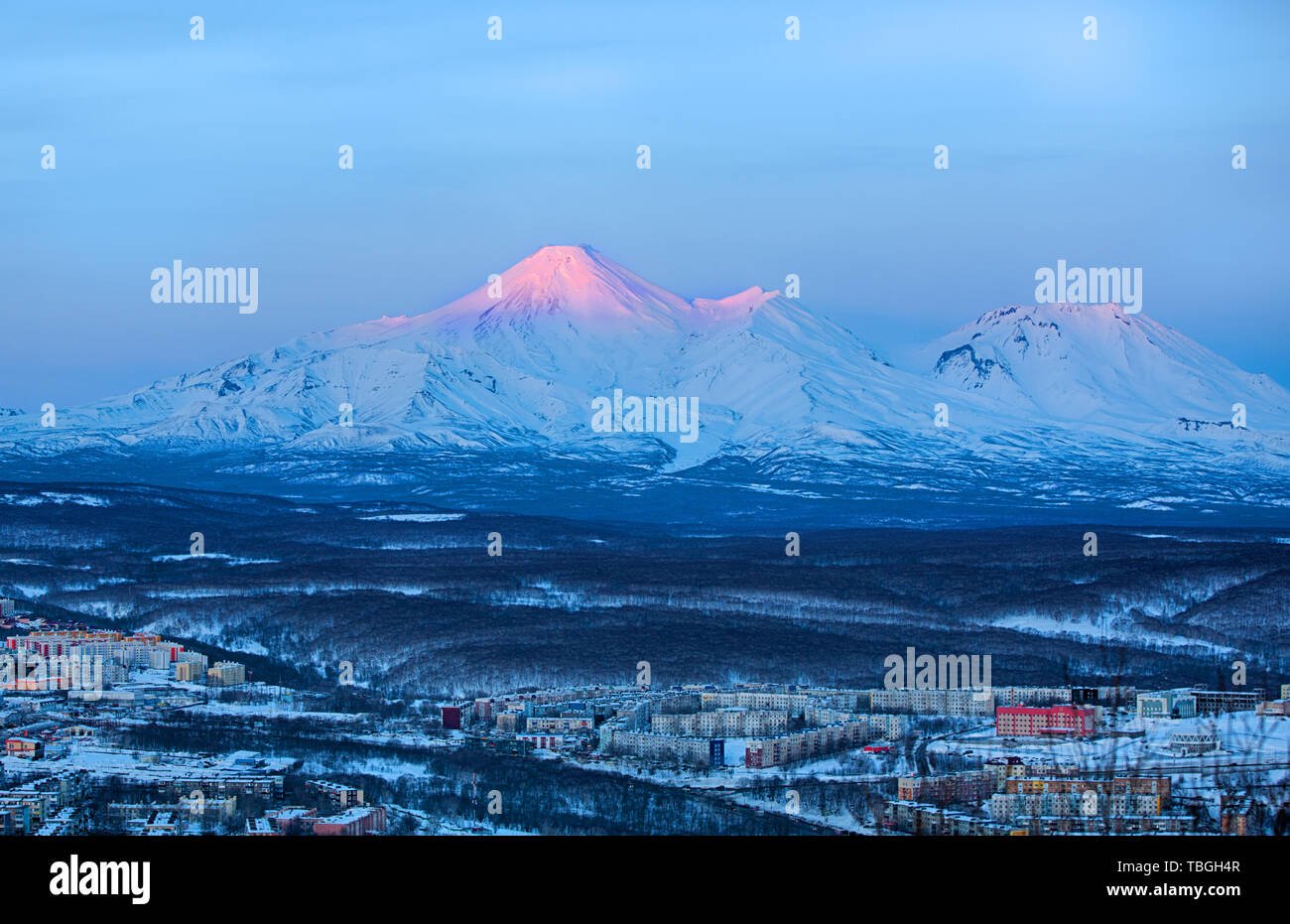 Panoramic view of the city Petropavlovsk-Kamchatsky and volcanoes ...
