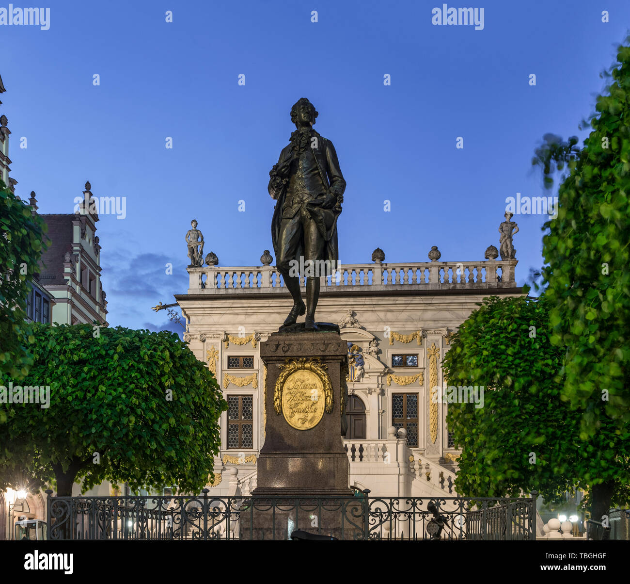 Goethe statue leipzig hi-res stock photography and images - Alamy