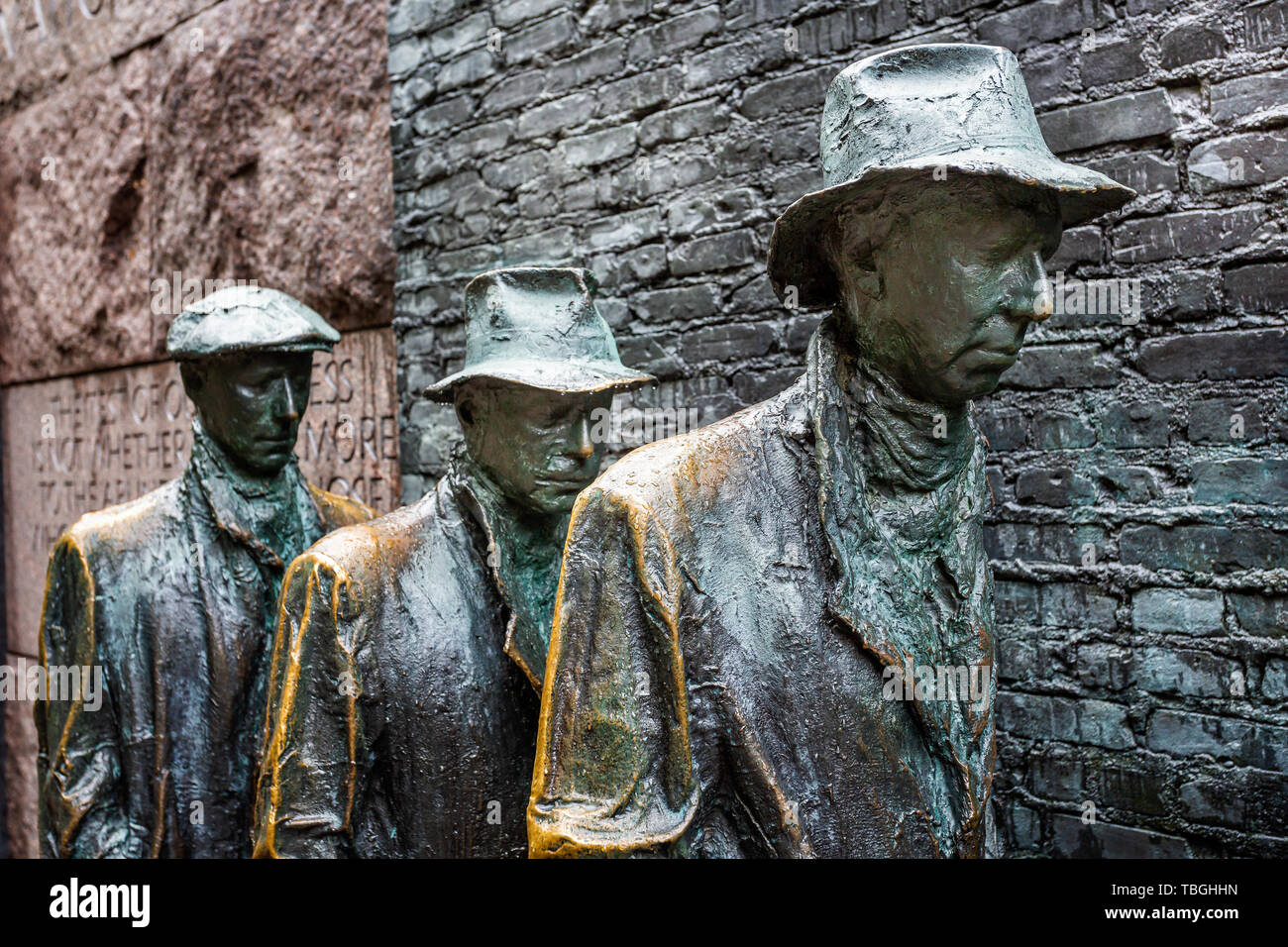 Statues depicting the Great Depression in the 1930s in The Franklin ...