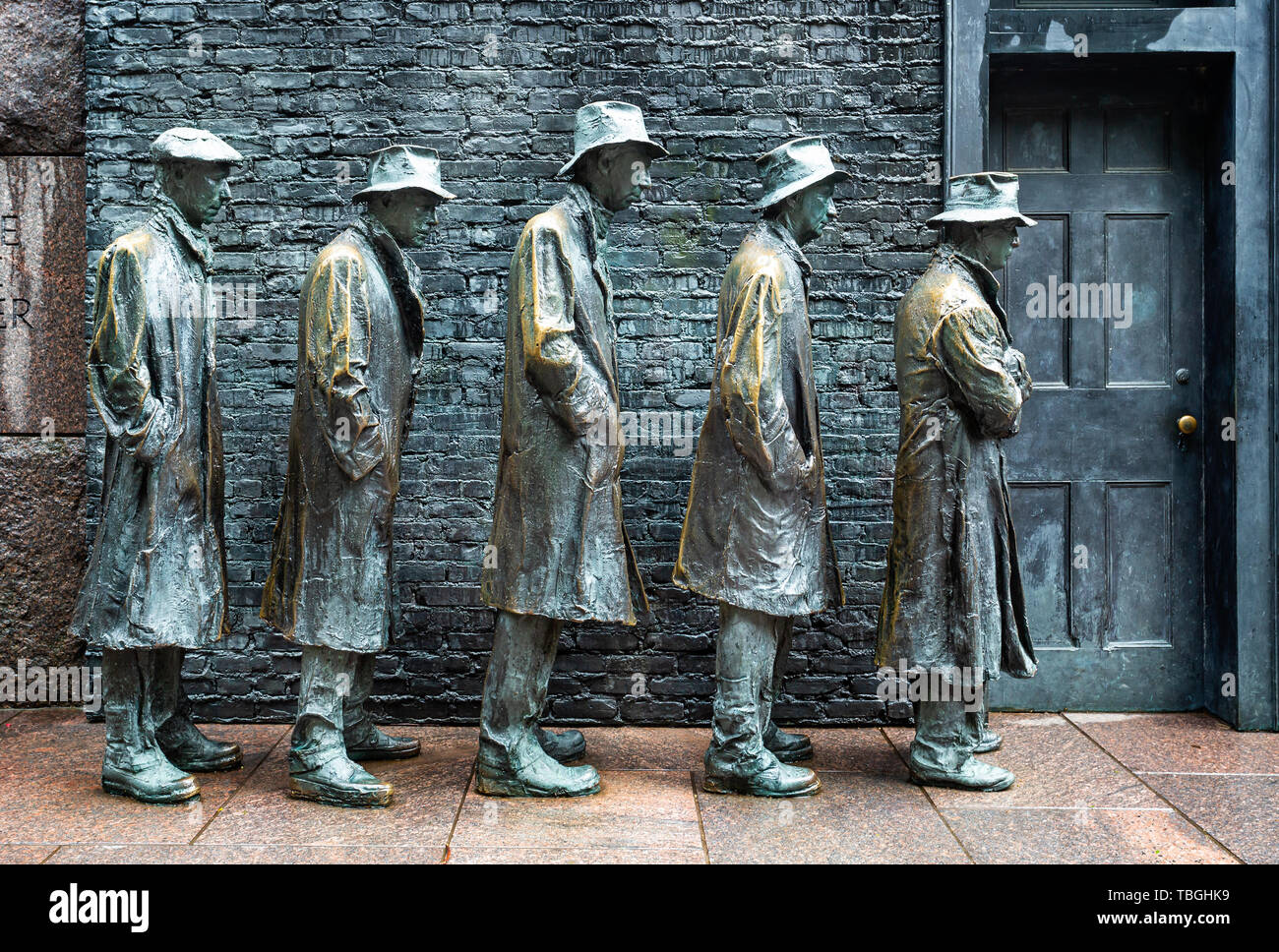 Great depression 1930s statue hi-res stock photography and images - Alamy