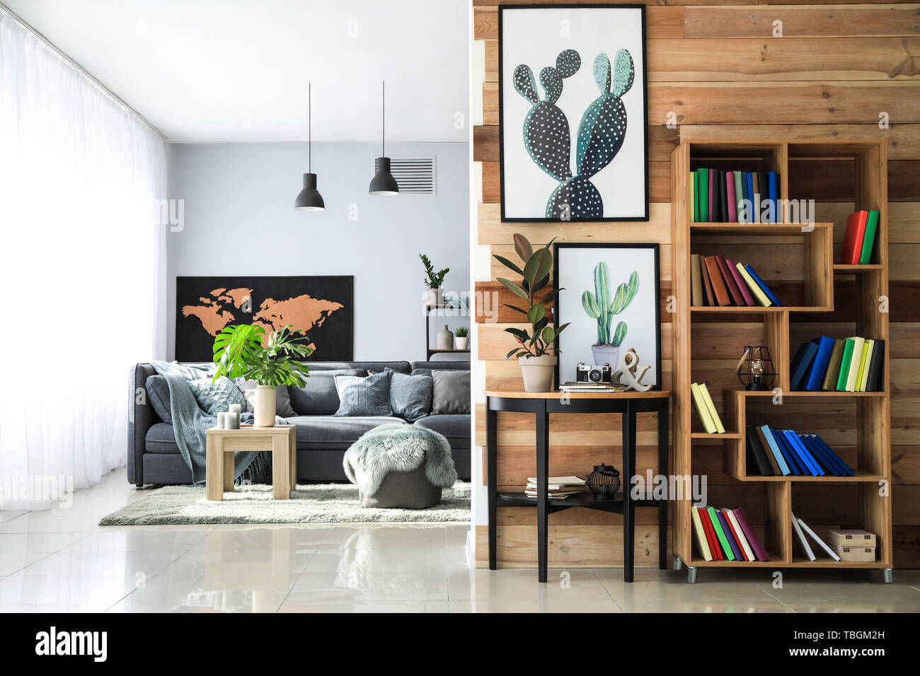 Interior of modern studio apartment Stock Photo - Alamy