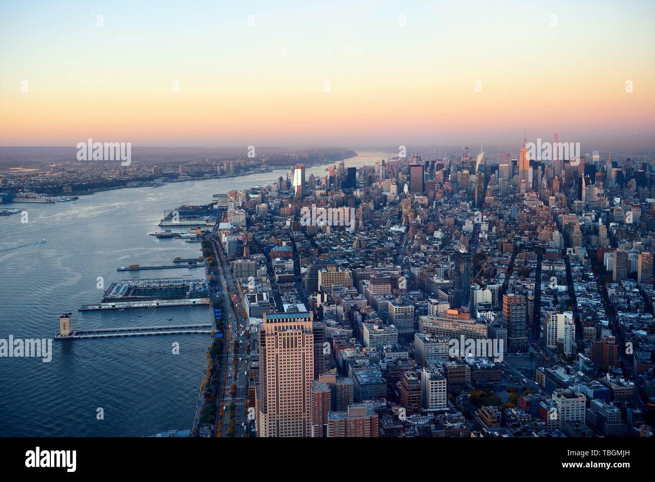Manhattan midtown sunset rooftop view with urban skyscrapers in New York City Stock Photo - Alamy