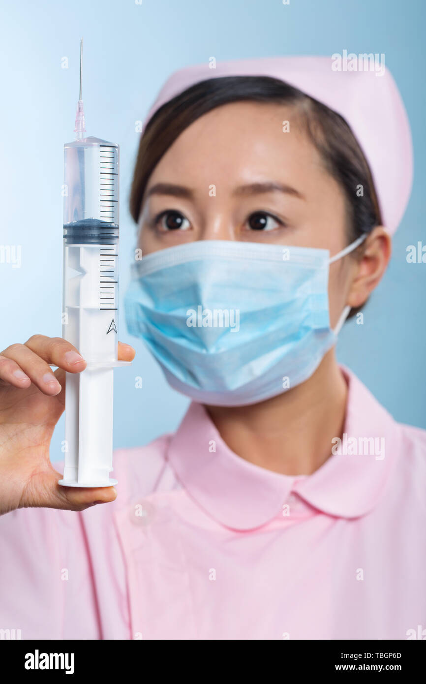 The work of the paramedics Stock Photo - Alamy