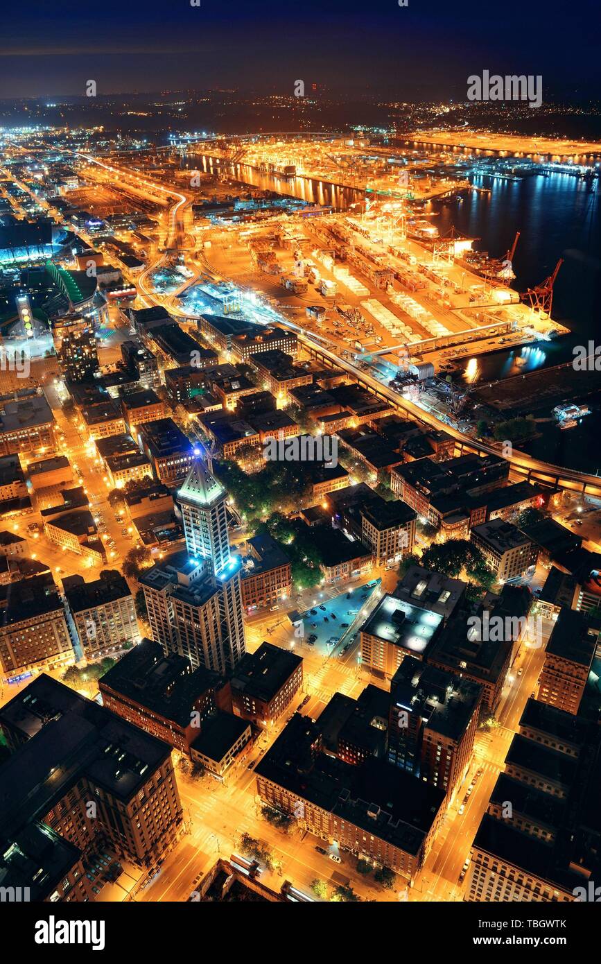 Seattle rooftop panorama view with urban architecture at night Stock ...