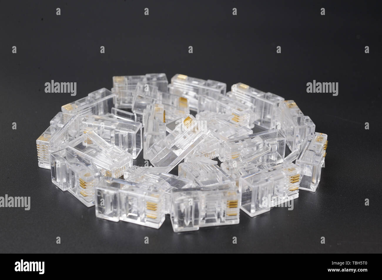 Network Wire Crystal Head Shielding Crystal Head Computer Wire ...