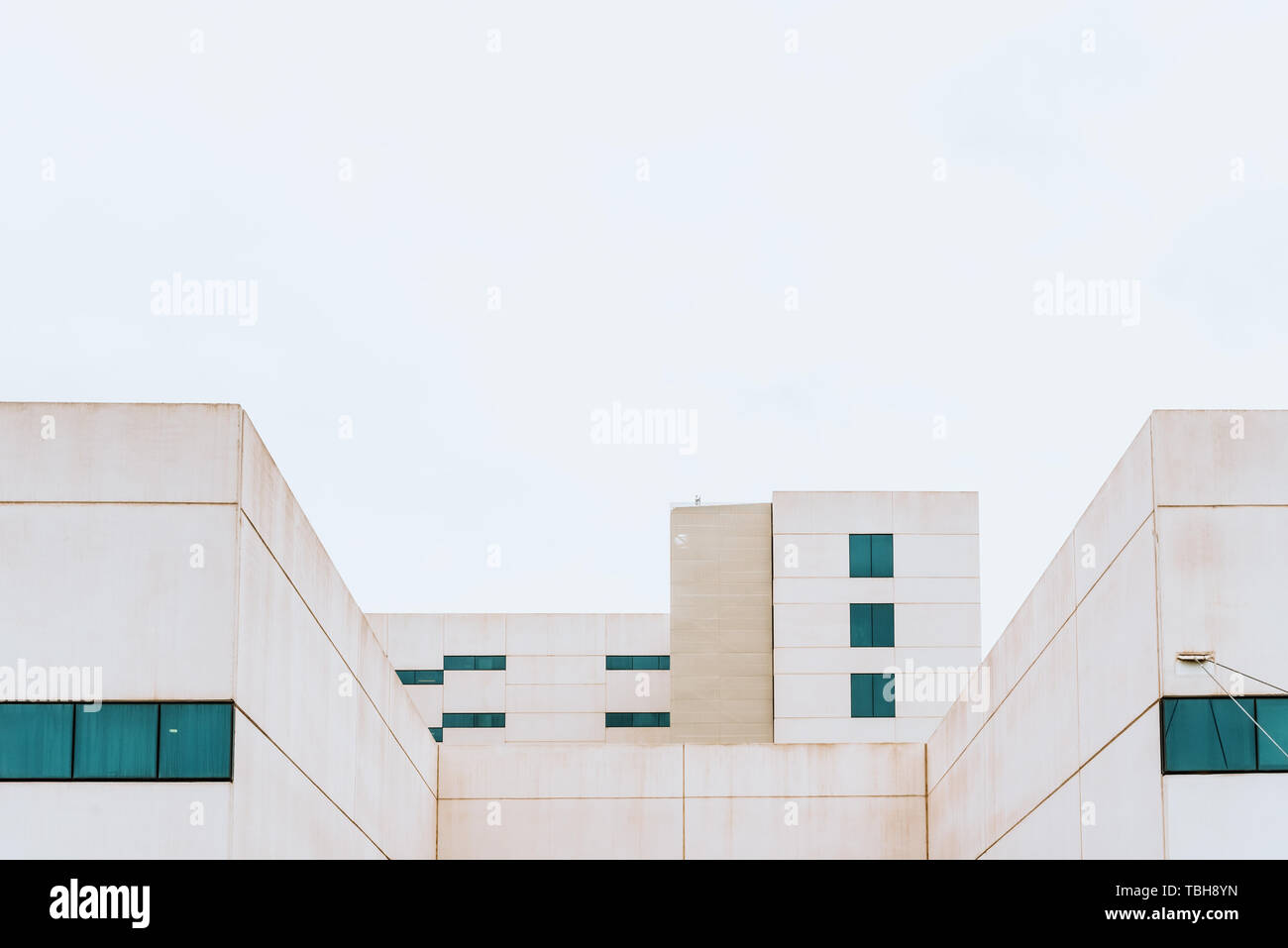 Simple facades hi-res stock photography and images - Alamy